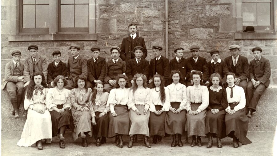 Discover - Outer Hebrides Heritage Services